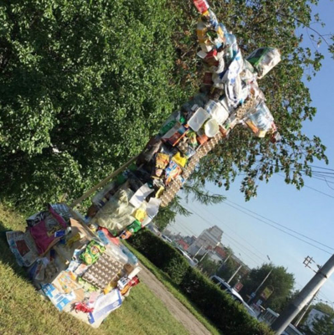 Jesus Sculpture Made of Garbage Torn Down by Siberian Extremism Authorities