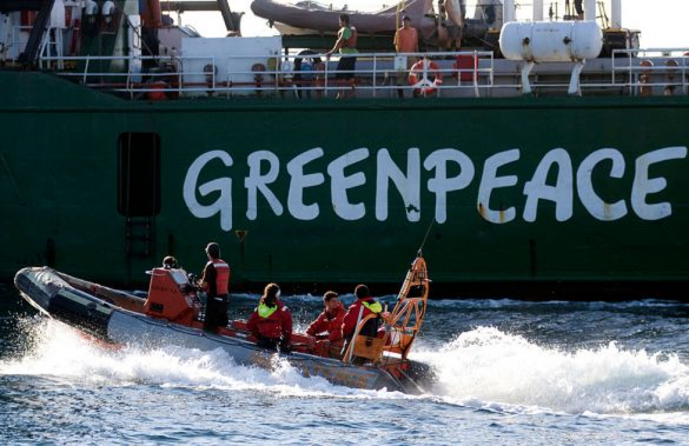 Greenpeace Rebuffs Talk of Arctic Protest Conspiracy