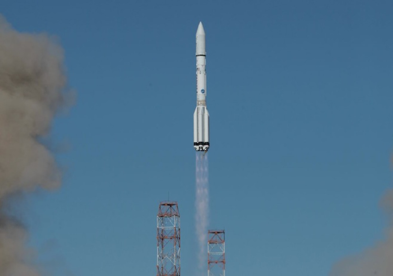 Russia's Proton Rocket Launches Successfully After May Failure