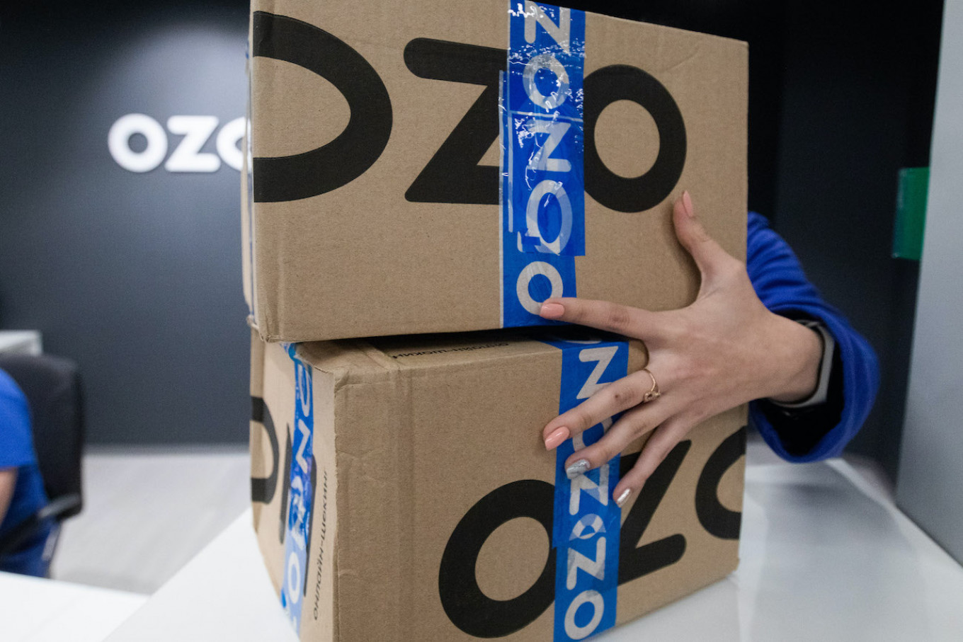 Russian Online Retailer Ozon Eyes U.S. Stock Market Float - The Moscow ...