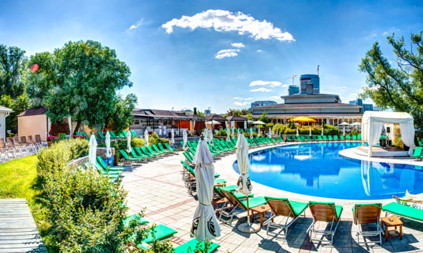 Moscow's Top 5 Pools – If Summer Ever Comes Back