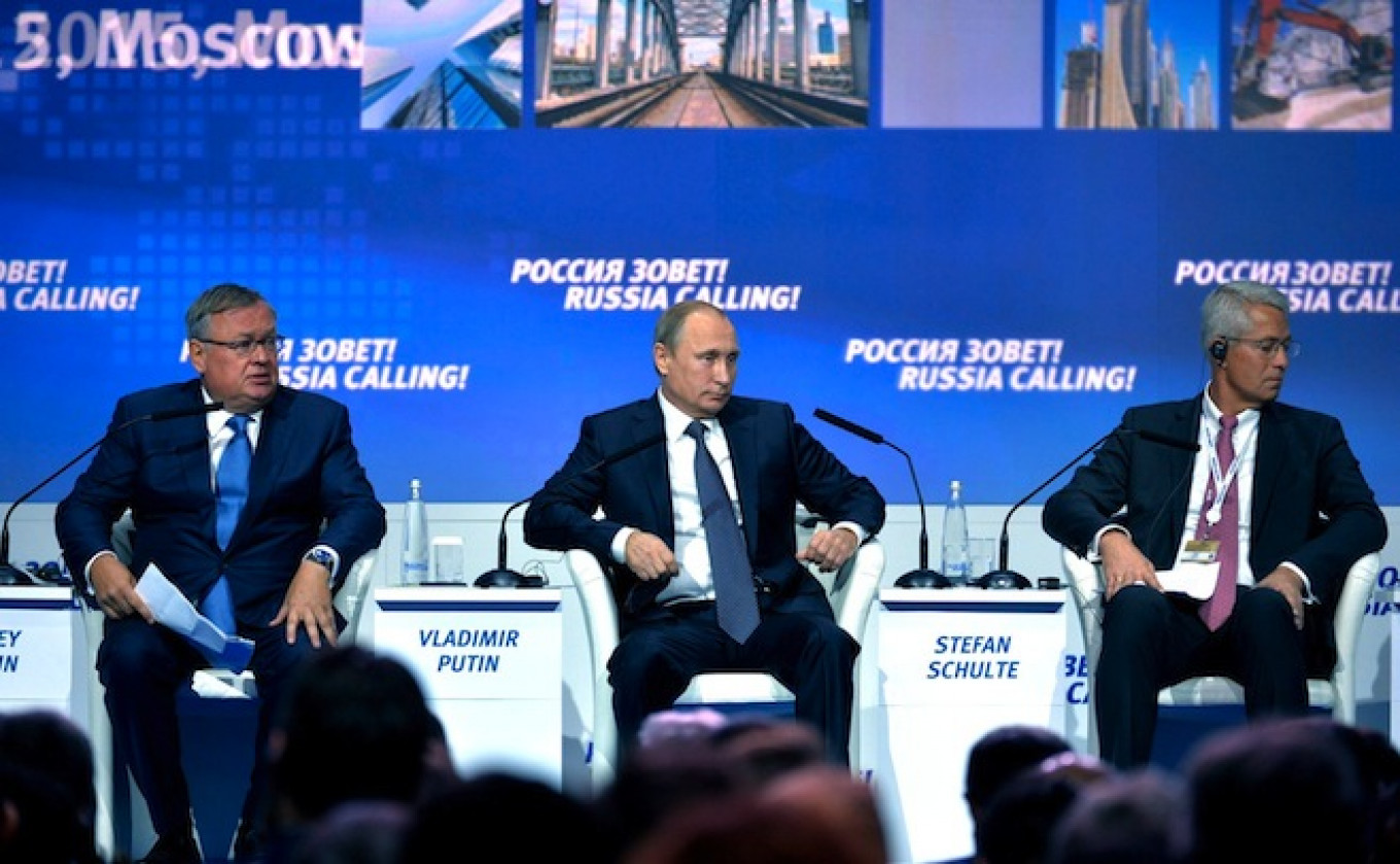 Putin Says Russian Economy Stabilizing