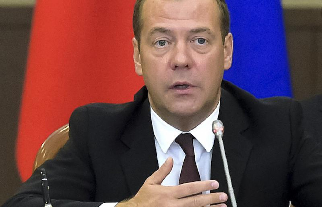 Russia Could Break Off Ties With Ukraine — Medvedev