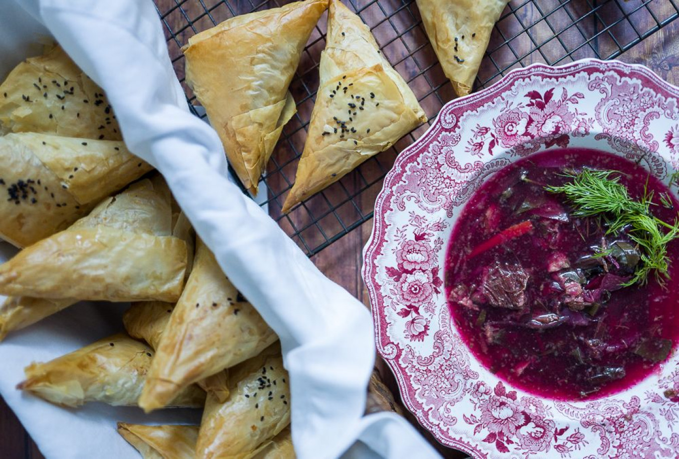 East and West Meet Over Borshch Deliciously - The Moscow Times