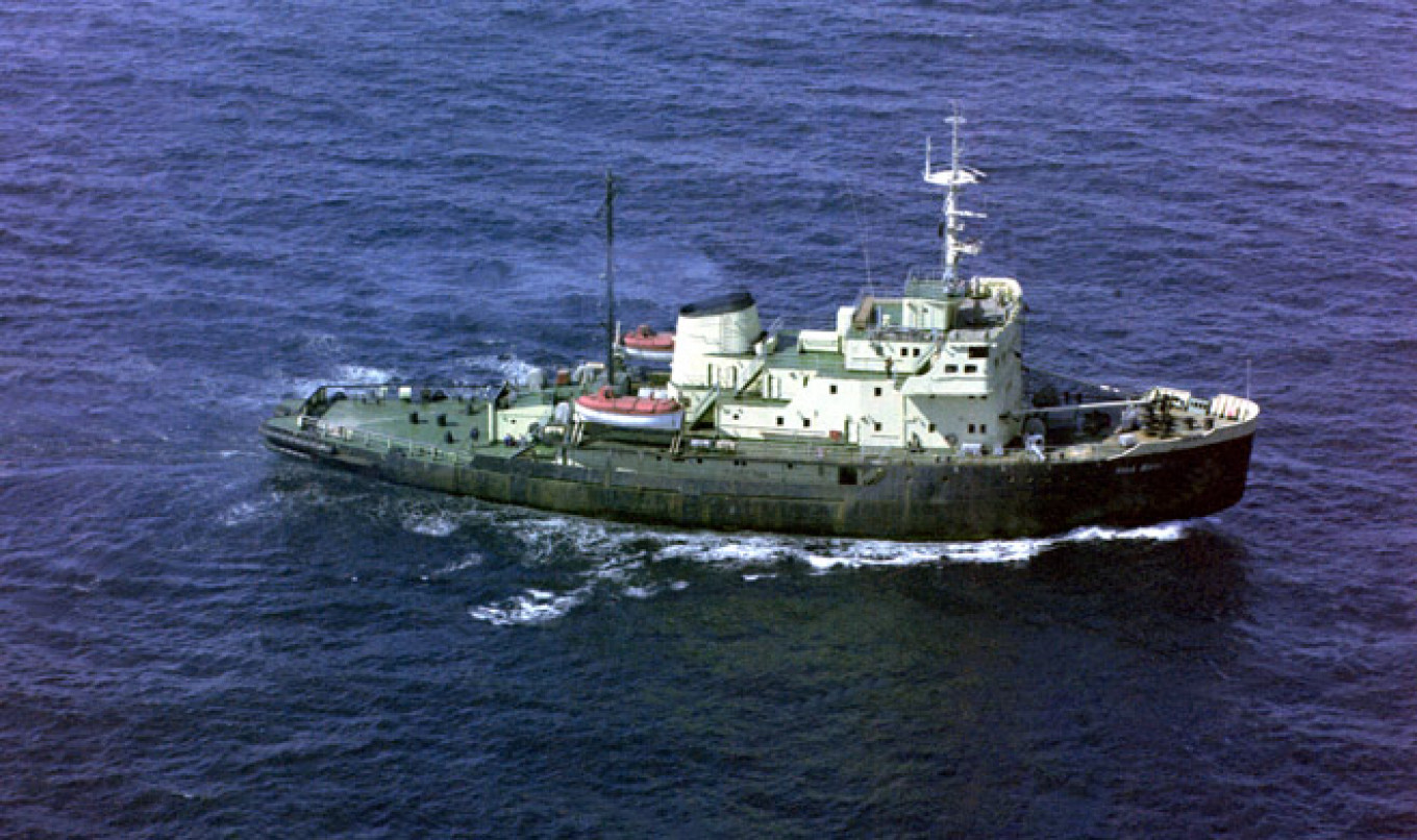 Russia Building First Military Icebreaker in 45 Years Amid Arctic ...