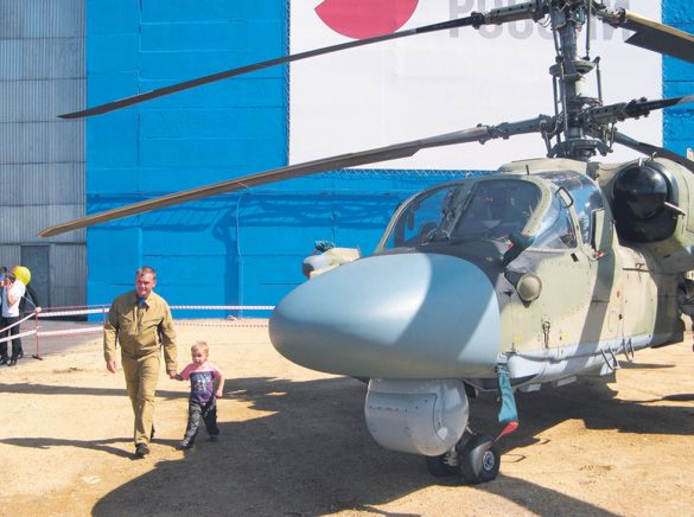 Not Even Fog and War Can Ground Ka-52 Helicopter