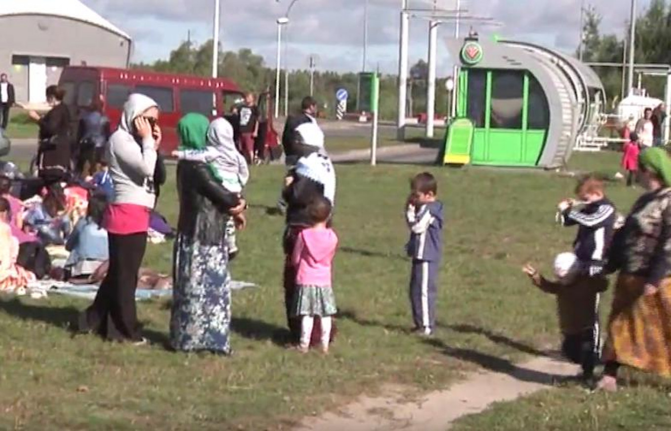 Fleeing Chechen Refugees Stranded on Polish-Belarus Border