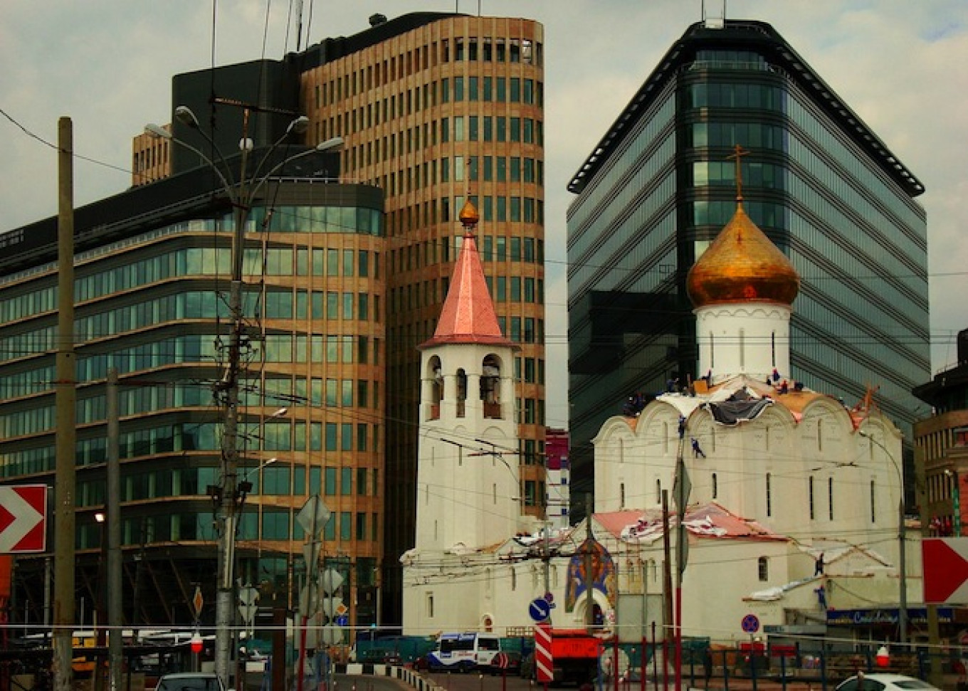 Russia Sets 2015 Quota for Temporary Residency Permits for Foreigners