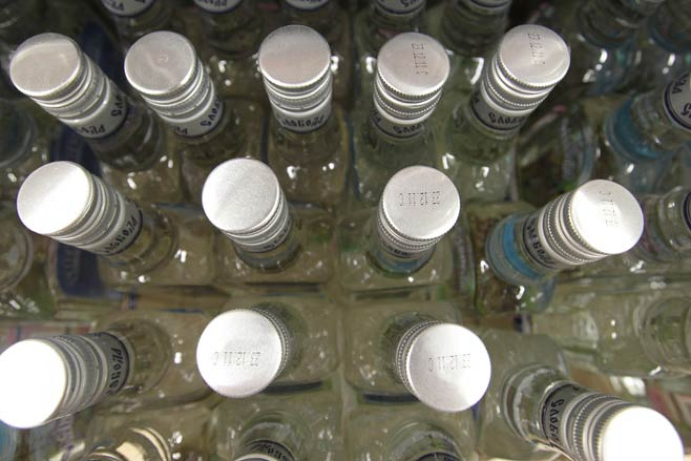 Medvedev Prepared to Lower Taxes to Save Russian Vodka