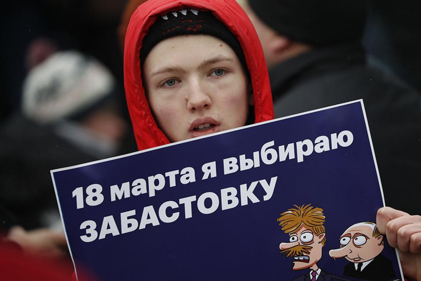 Moscow Officials Block Navalny’s Boycott Rally on Election Day