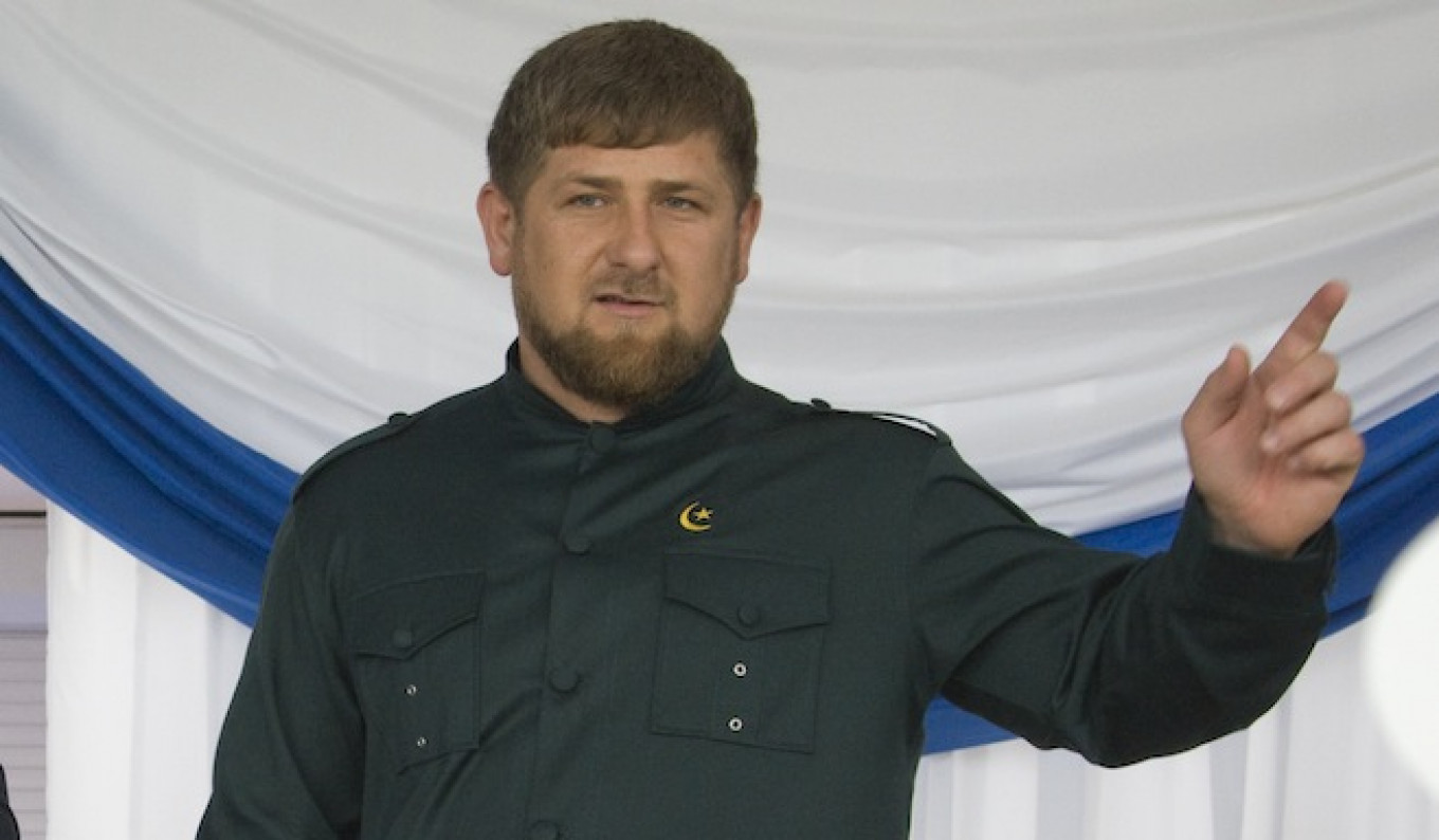 Kadyrov Says 480 Chechens Have Joined Islamic State