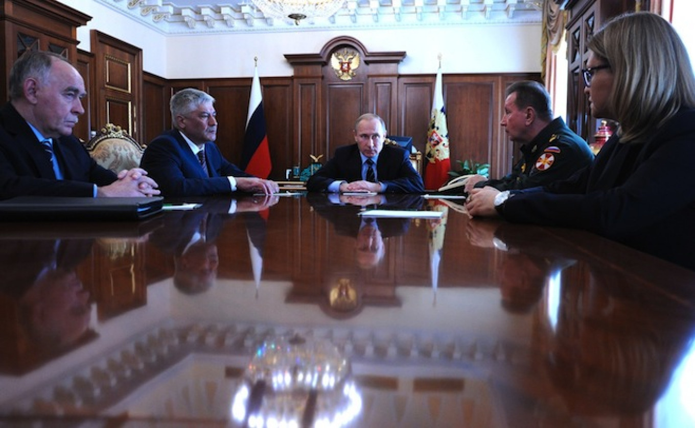 Putin Appoints Former Bodyguard Head of New National Guard