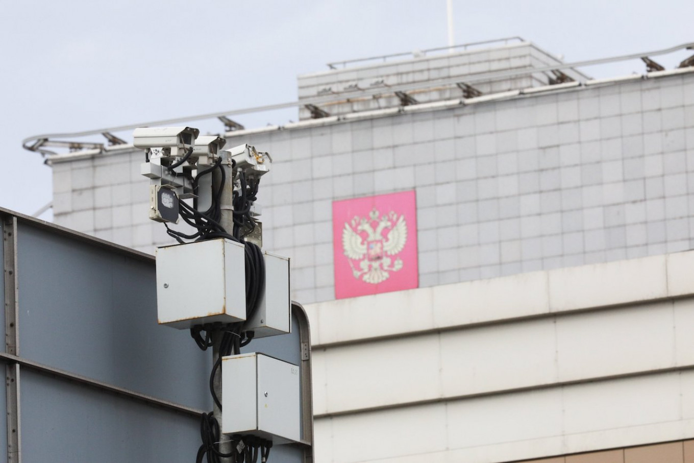 Thousands of Russian Surveillance Cameras Vulnerable to Cyberattack ...