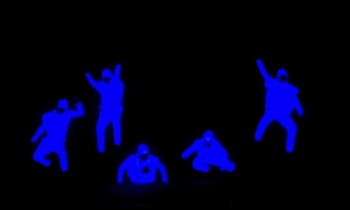 Siberian Dancers Wow Public to Reach Britain's Got Talent Final (Video)