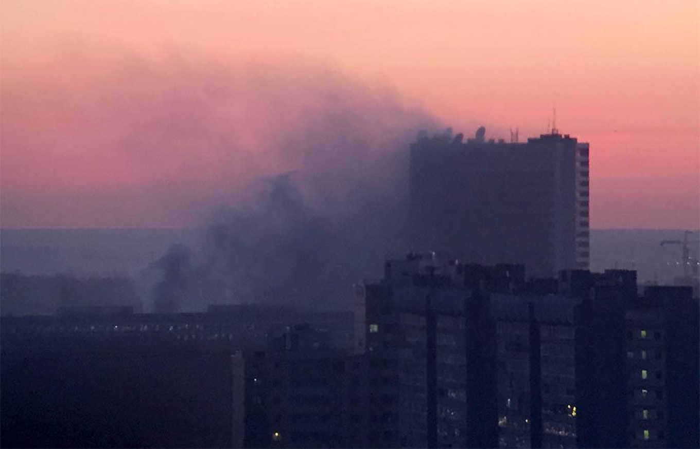 Three Trapped in Fire at Russia's Foreign Intelligence Building