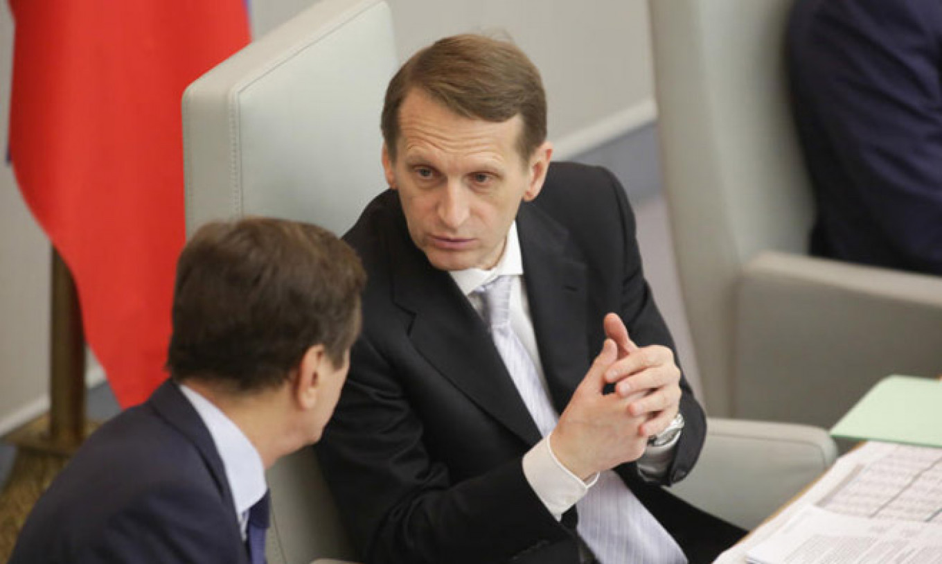 Russian Parliament Speaker Backs Early Elections