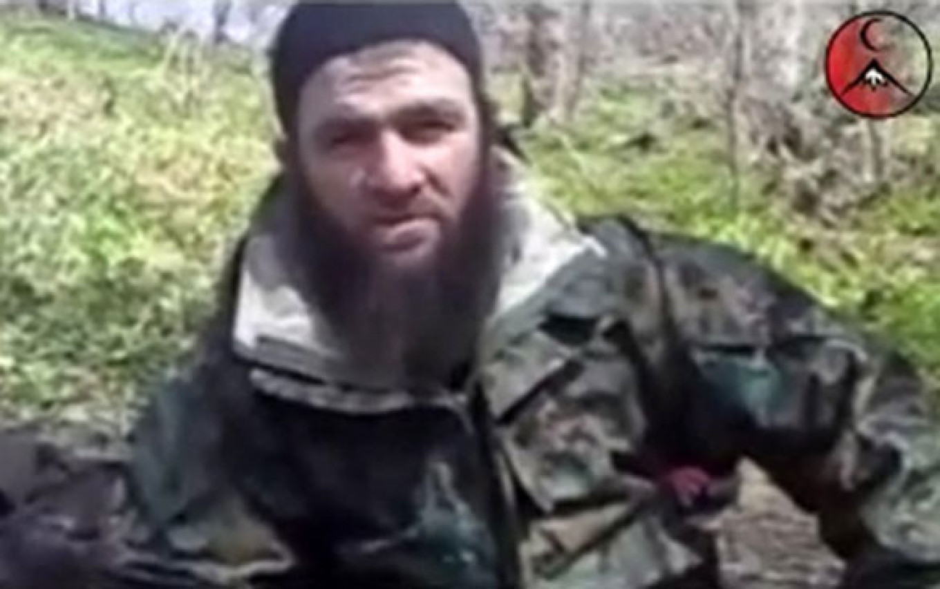 Top Chechen Rebel Steps Down