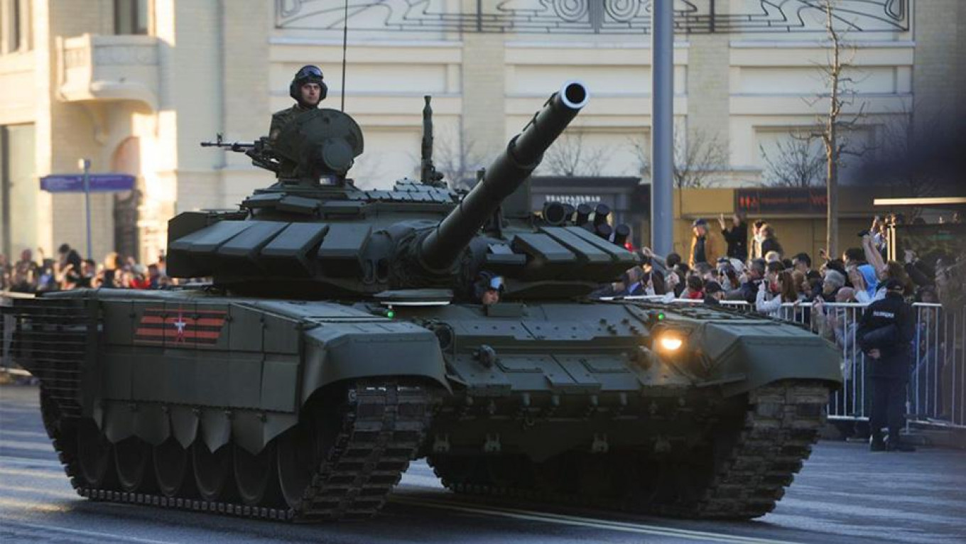 Putin Signs New Decree for Military Rearmament, Kremlin Confirms