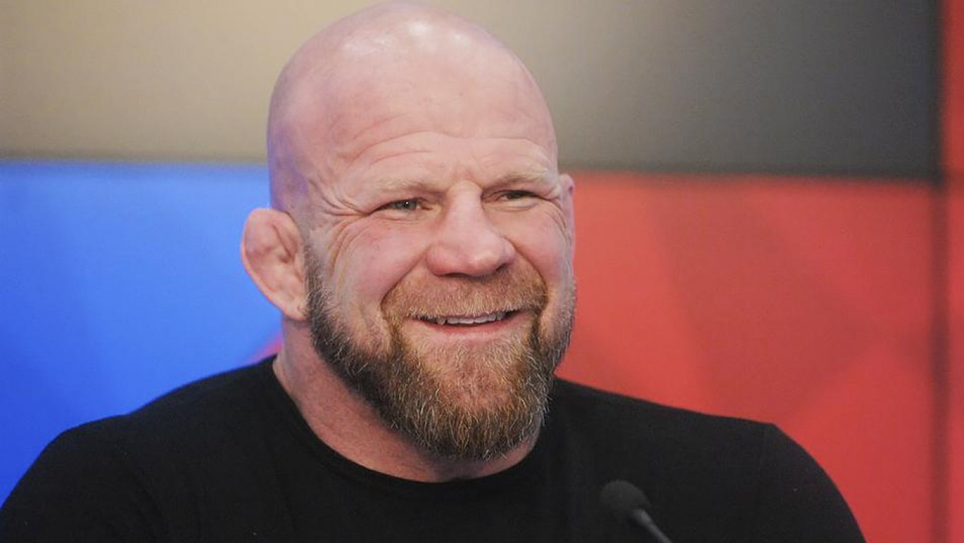 Putin Grants MMA Fighter Jeff Monson Russian Citizenship