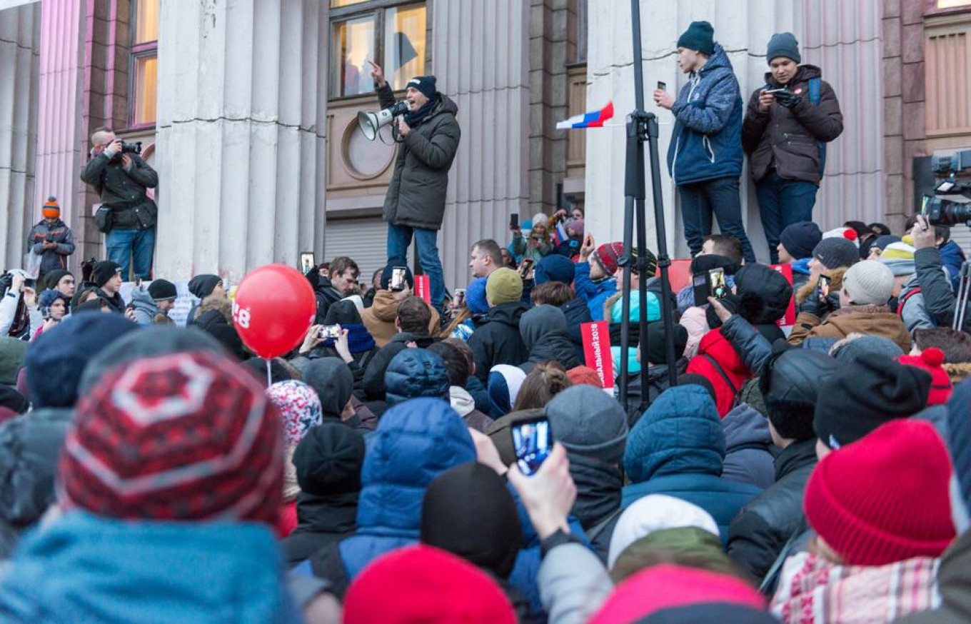 Navalny Supporters Arrested At Campaign Event In Southern Russia