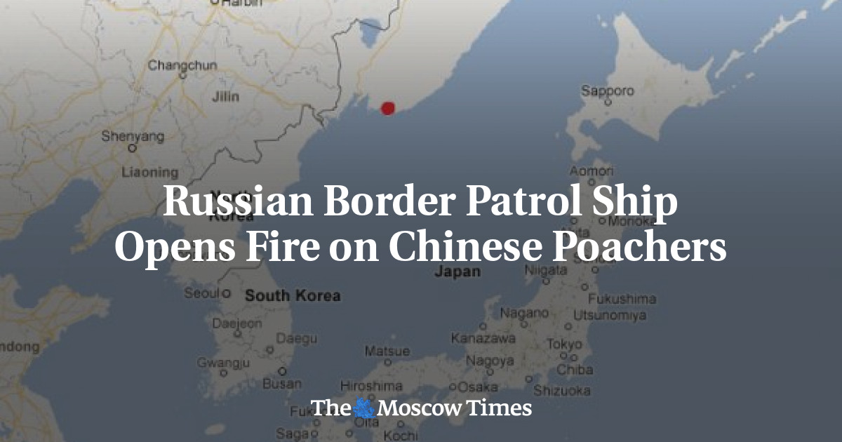 Russian Border Patrol Ship Opens Fire on Chinese Poachers Russian Border Patrol Ship Opens Fire on Chinese Poachers