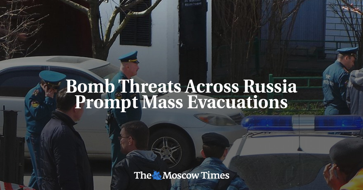 Bomb Threats Across Russia Prompt Mass Evacuations