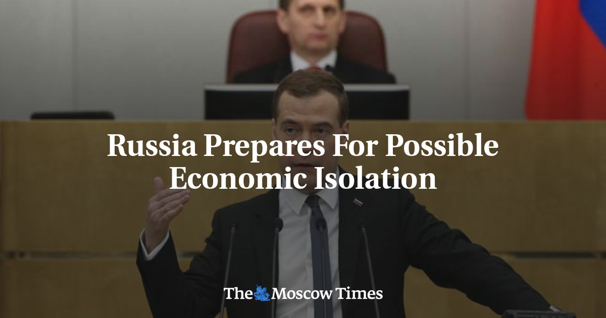 Russia Prepares For Possible Economic Isolation