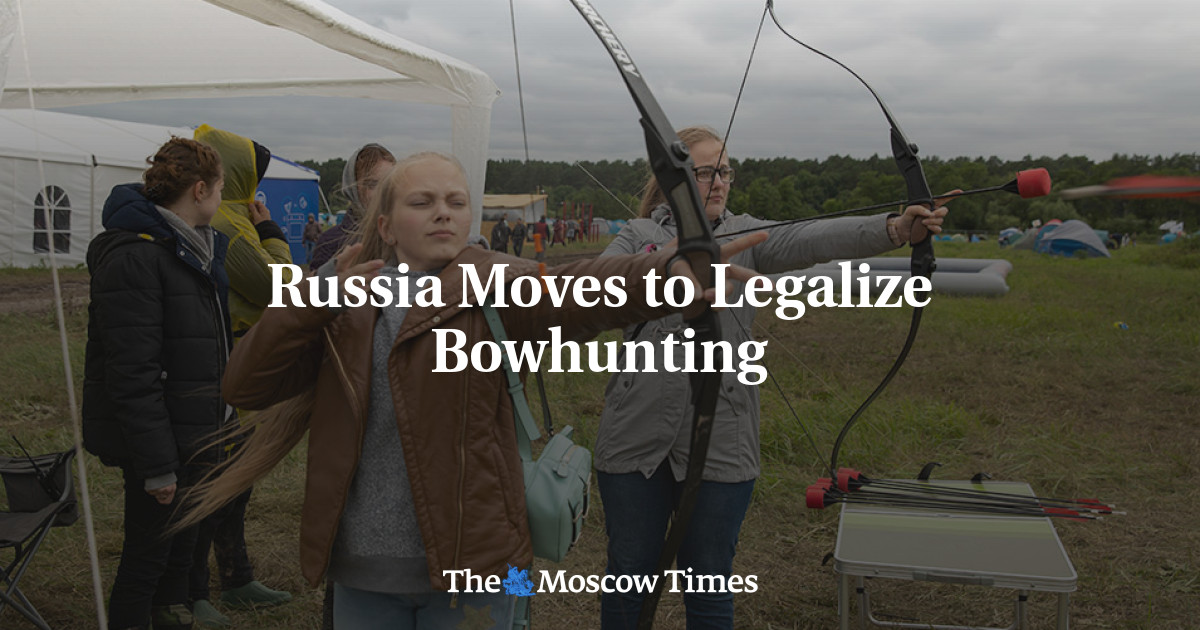 Russia Moves to Legalize Bowhunting - The Moscow Times