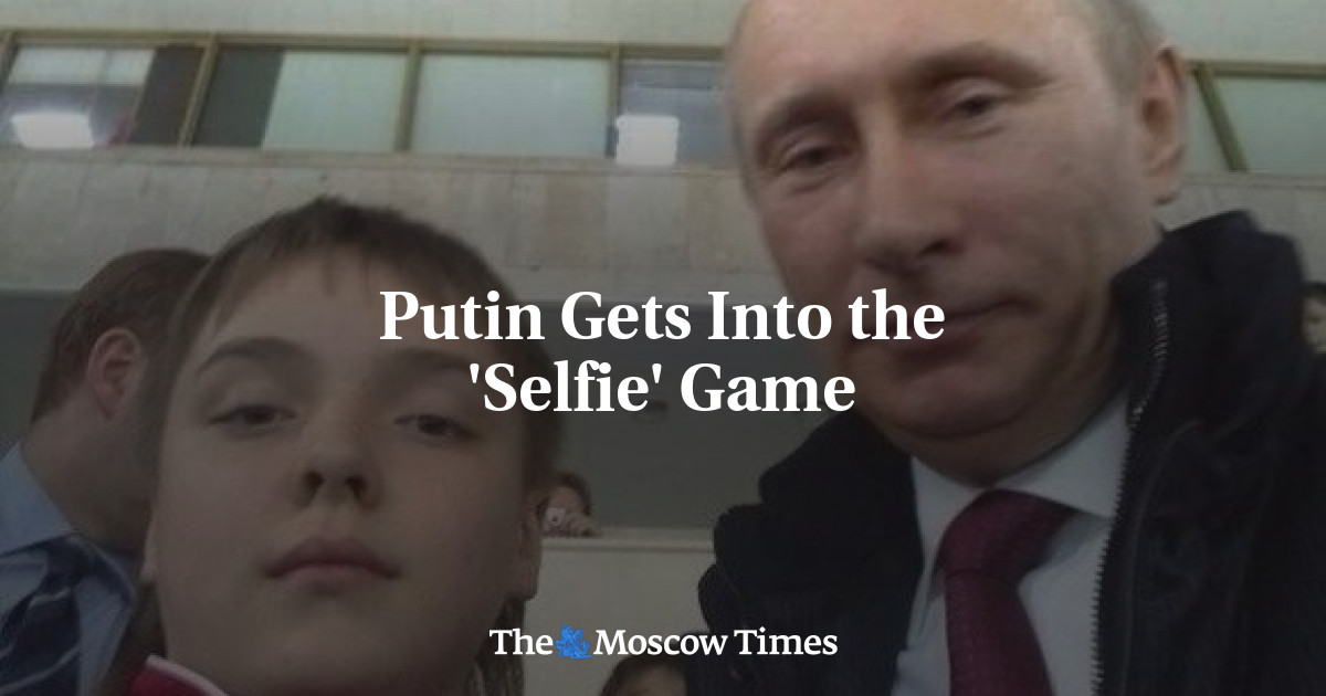 Putin Gets Into the 'Selfie' Game