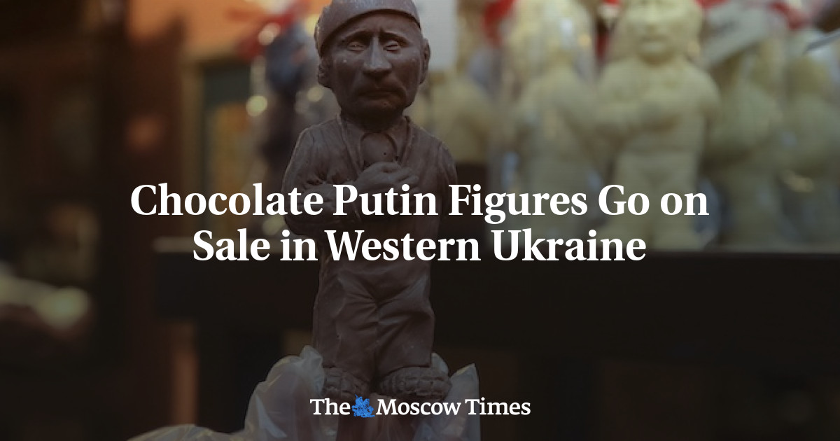 Chocolate Putin Figures Go on Sale in Western Ukraine