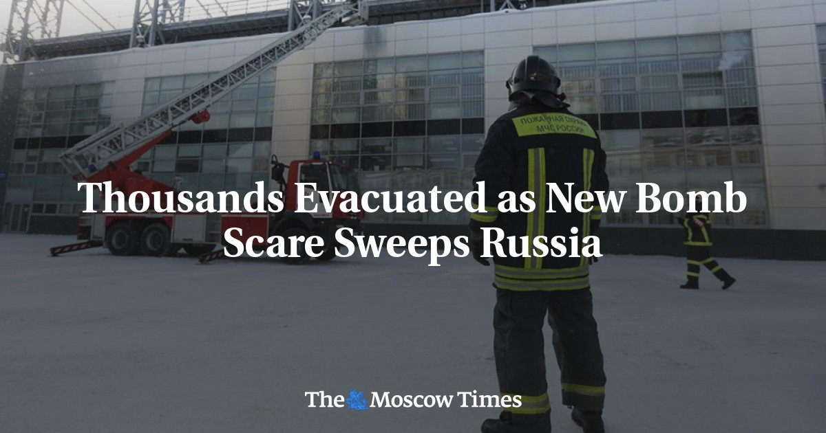 Thousands Evacuated as New Bomb Scare Sweeps Russia