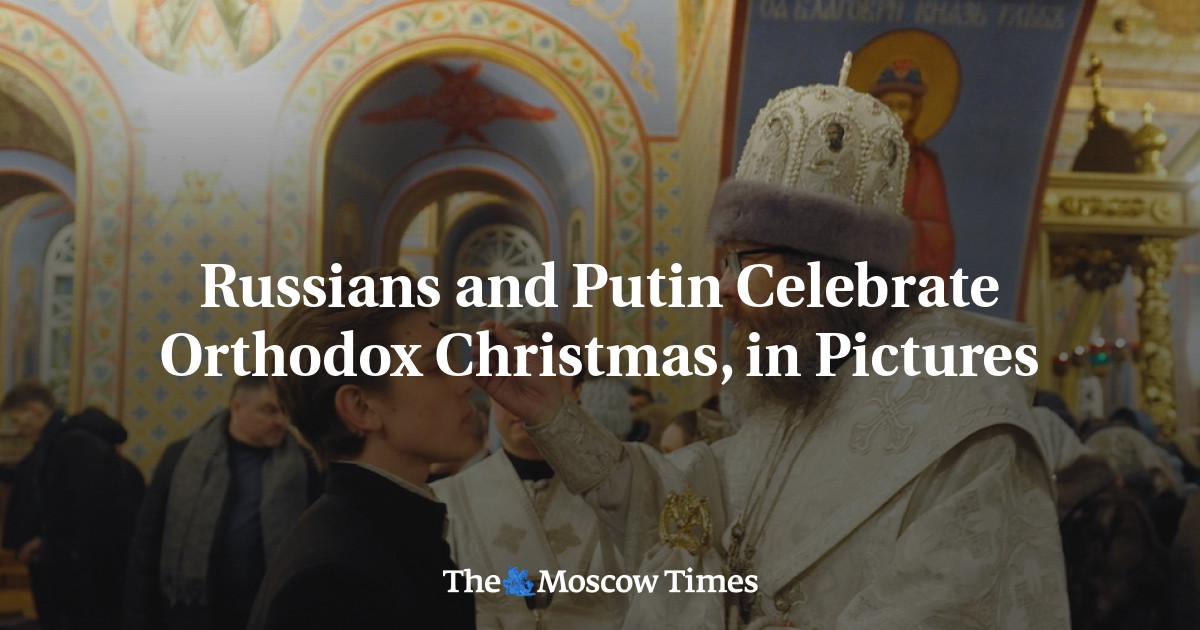 Russians and Putin Celebrate Orthodox Christmas, in Pictures
