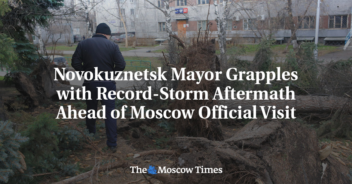 Novokuznetsk Mayor Grapples with Record-Storm Aftermath Ahead of Moscow ...