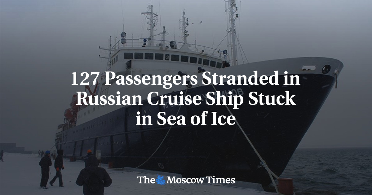 127 Passengers Stranded in Russian Cruise Ship Stuck in Sea of Ice