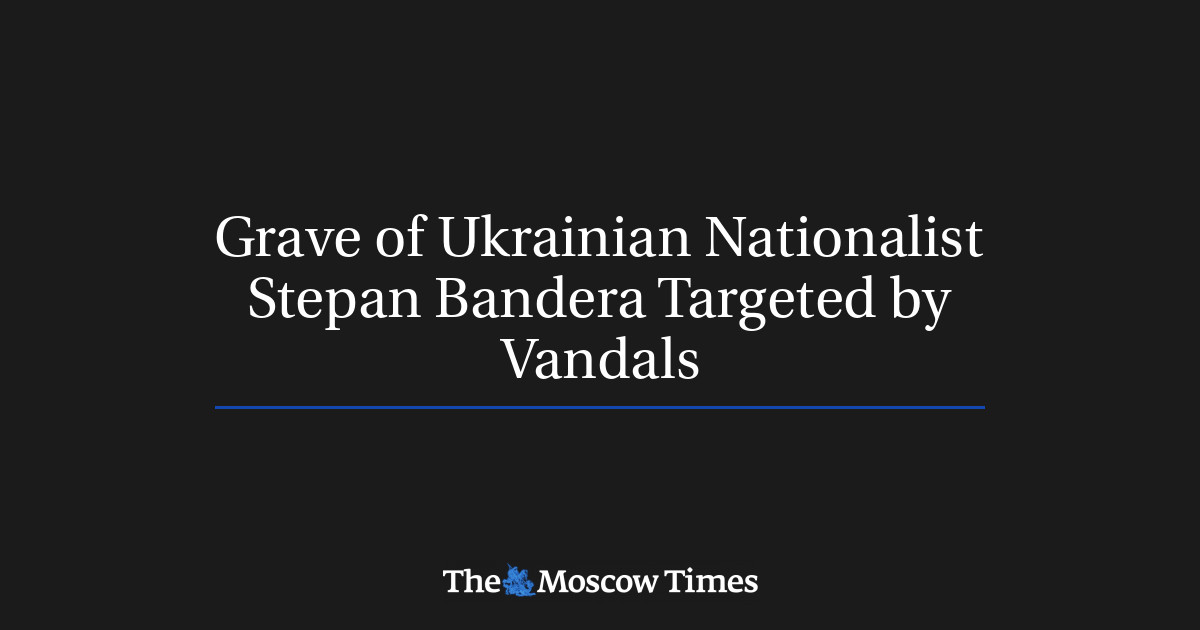 Grave of Ukrainian Nationalist Stepan Bandera Targeted by Vandals