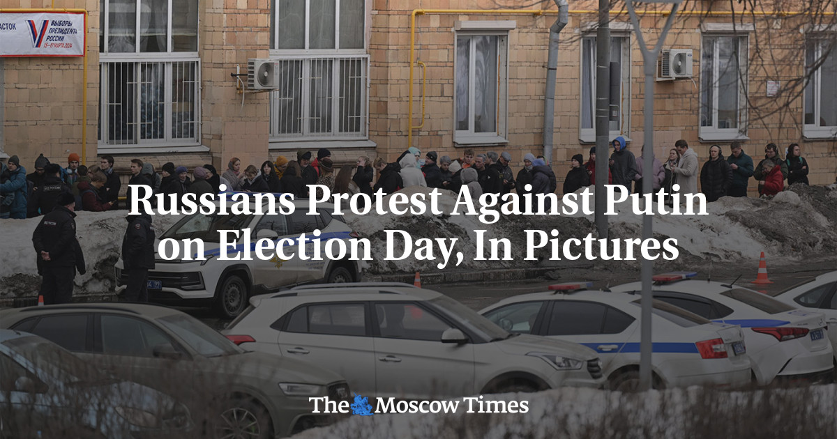 Russians Protest Against Putin on Election Day, In Pictures - The ...