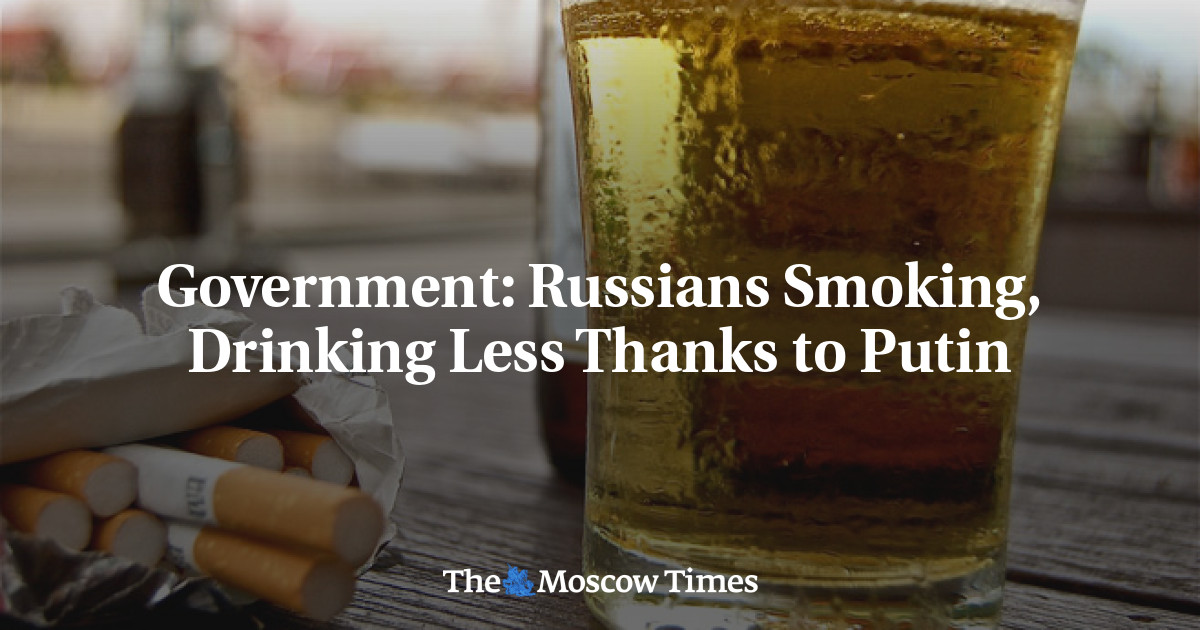 Government: Russians Smoking, Drinking Less Thanks to Putin