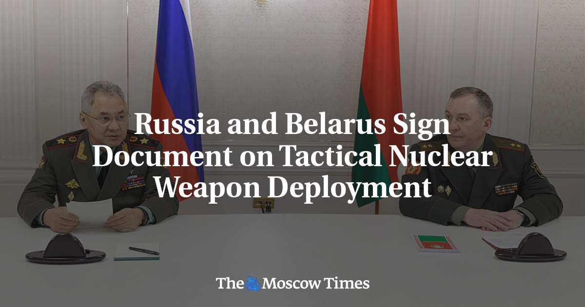 Russia and Belarus Sign Document on Tactical Nuclear Weapon Deployment ...