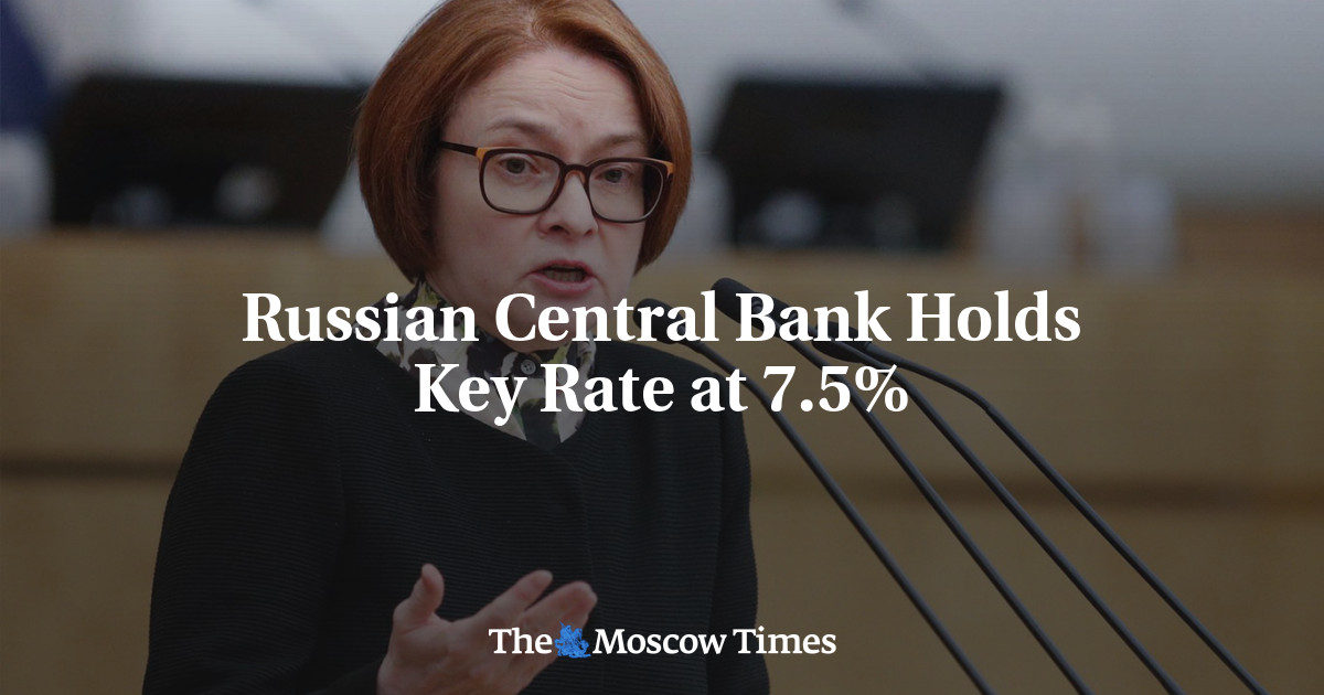 Russian Central Bank Holds Key Rate at 7.5% - The Moscow Times