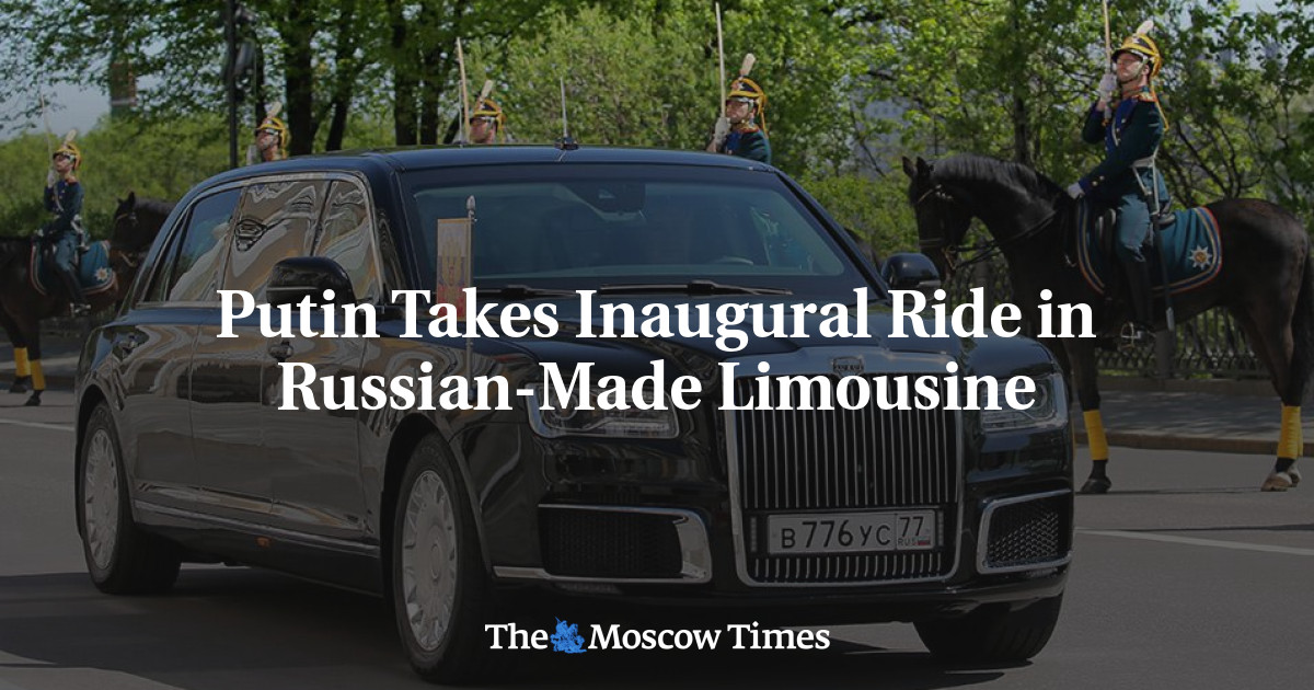 Putin Takes Inaugural Ride in Russian-Made Limousine