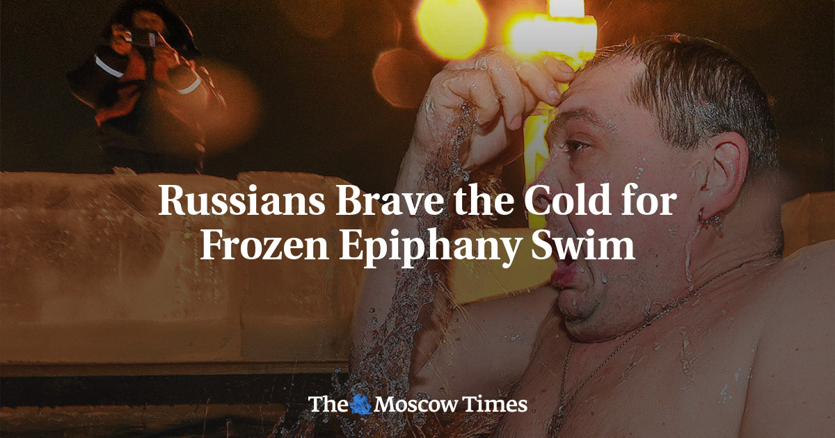 Russians Brave The Cold For Frozen Epiphany Swim The Moscow Times