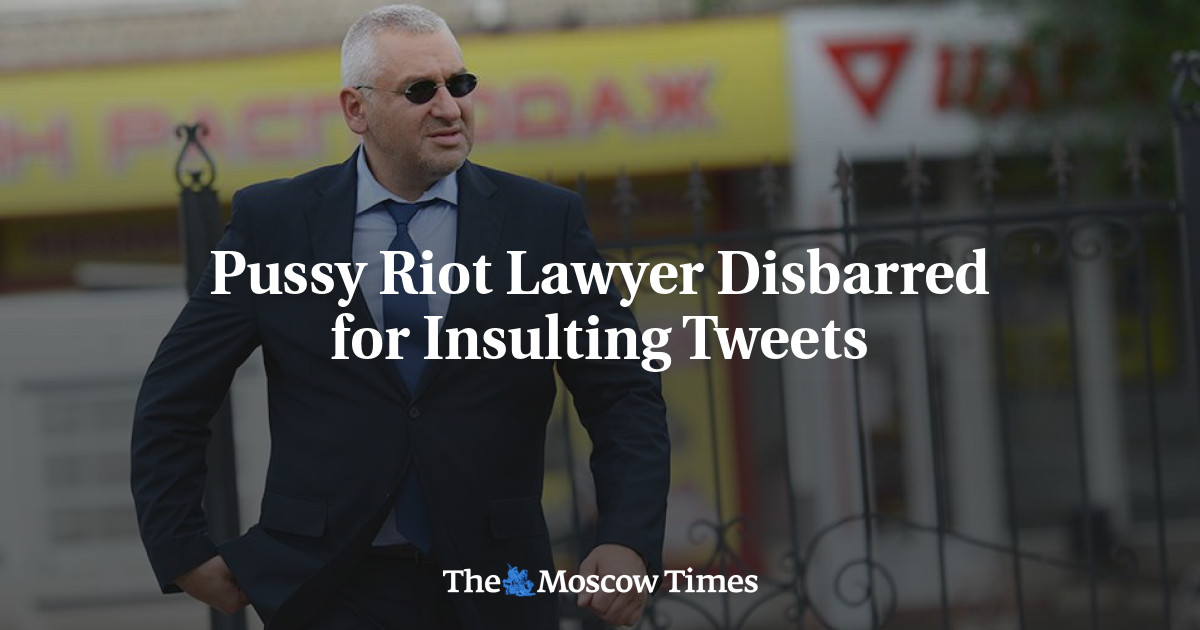 Pussy Riot Lawyer Disbarred for Insulting Tweets