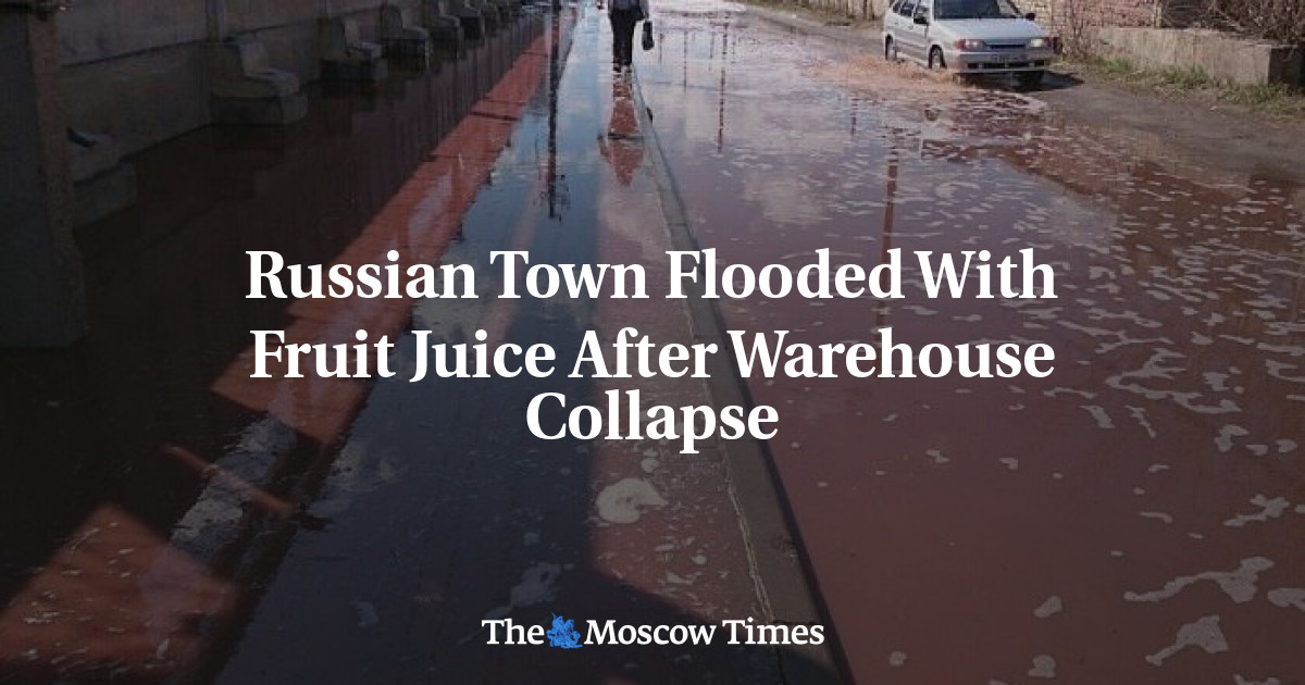 Russian Town Flooded With Fruit Juice After Warehouse Collapse