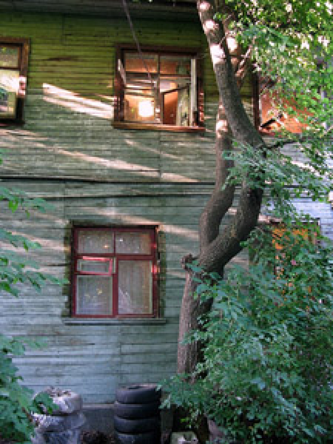 Threat of Tsaritsyno Dacha Becoming a Car Park