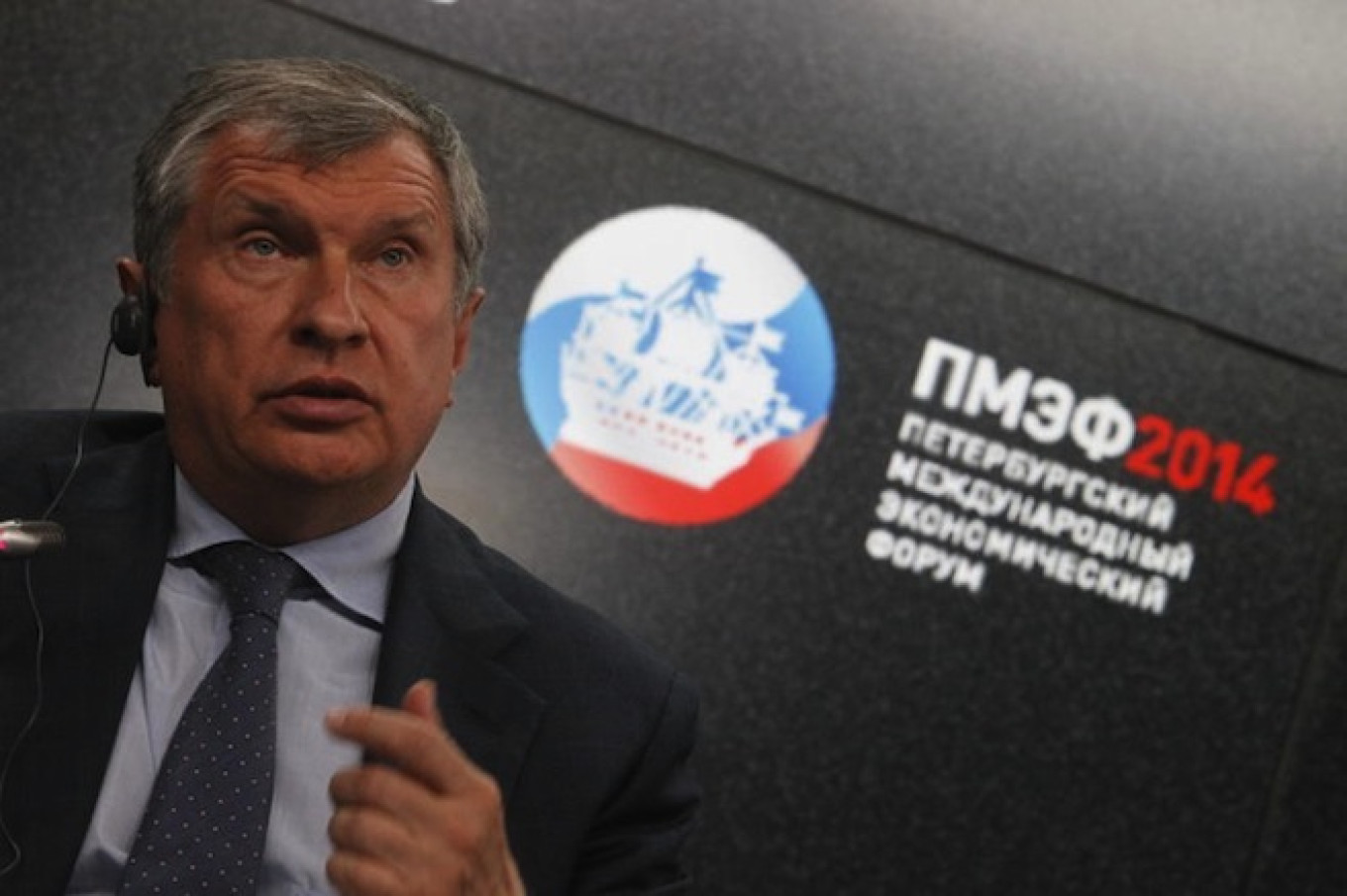 Sechin Brands U.S. Sanctions on Rosneft 'Illegal'