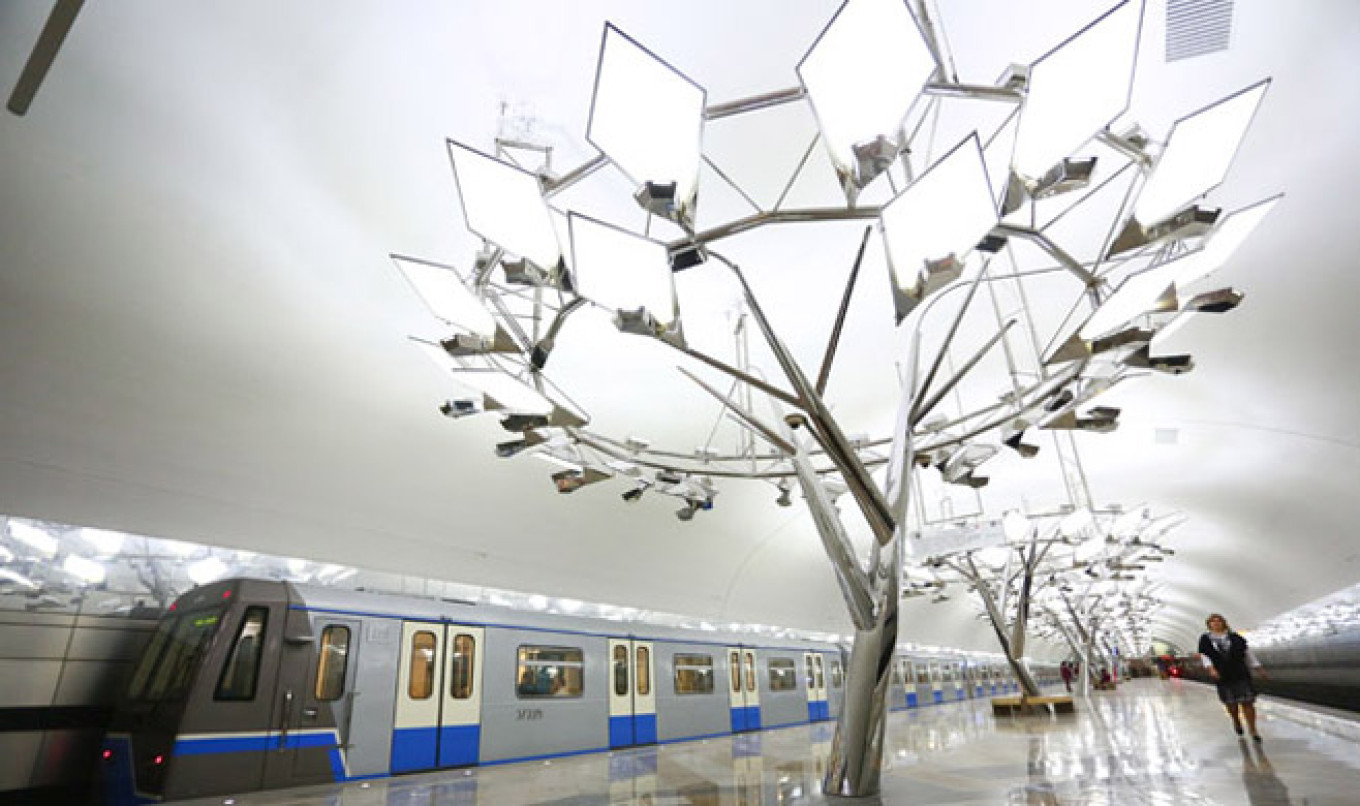 Moscow Opens 196th Metro Station