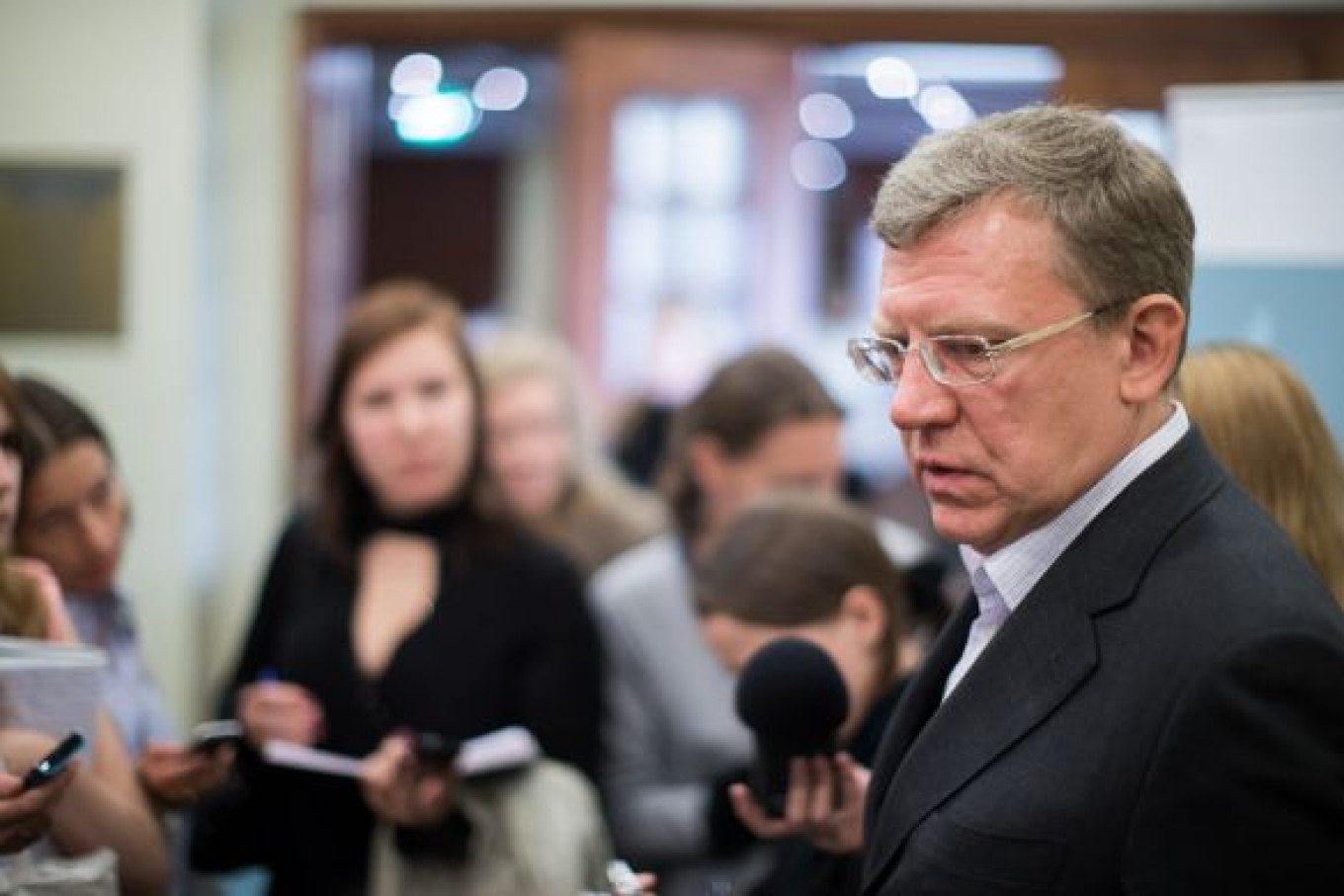 Kudrin Lashes Out at Medvedev's Cabinet