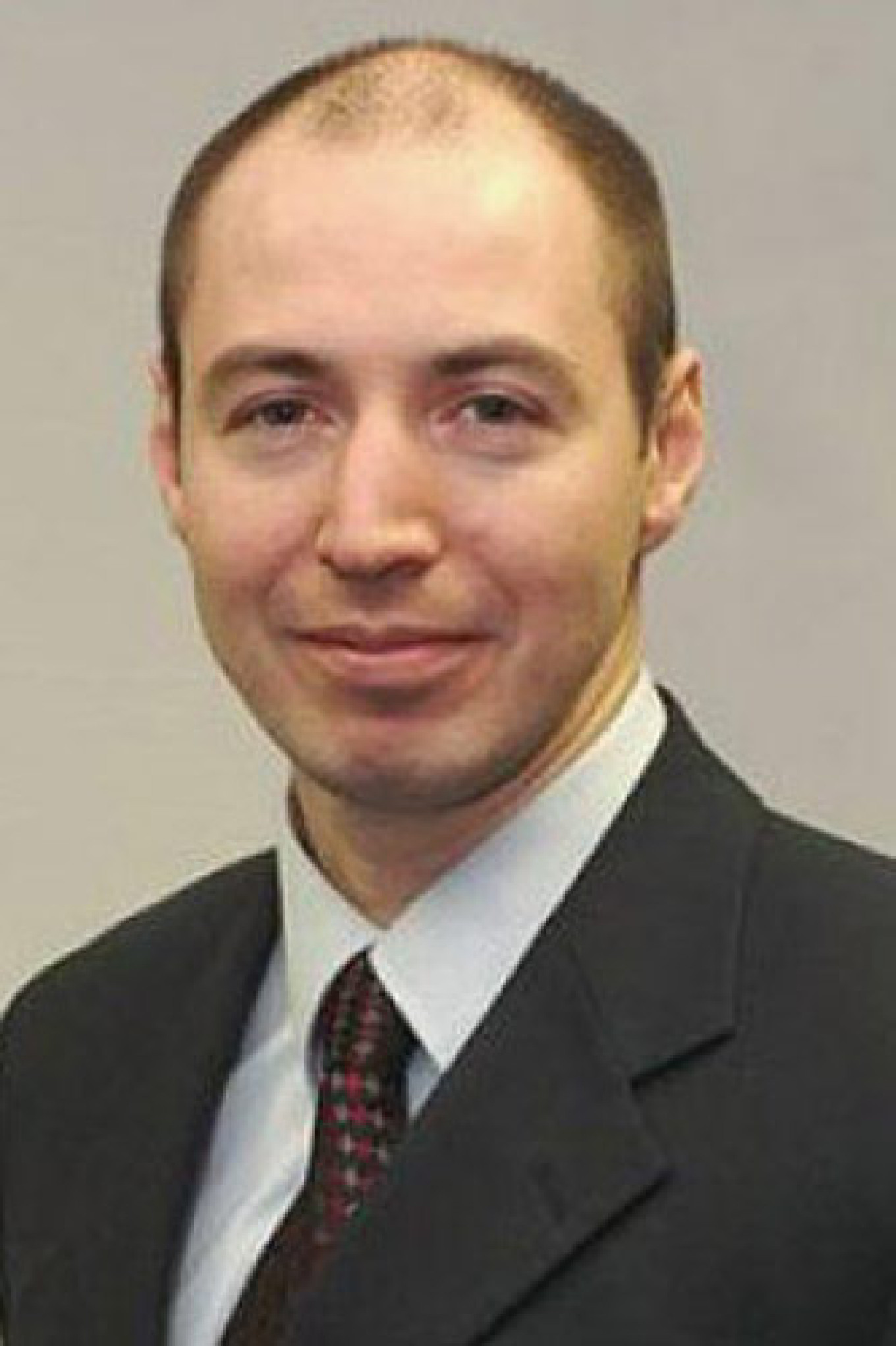 Russian Fencing Champion Sharikov Dies in Car Accident