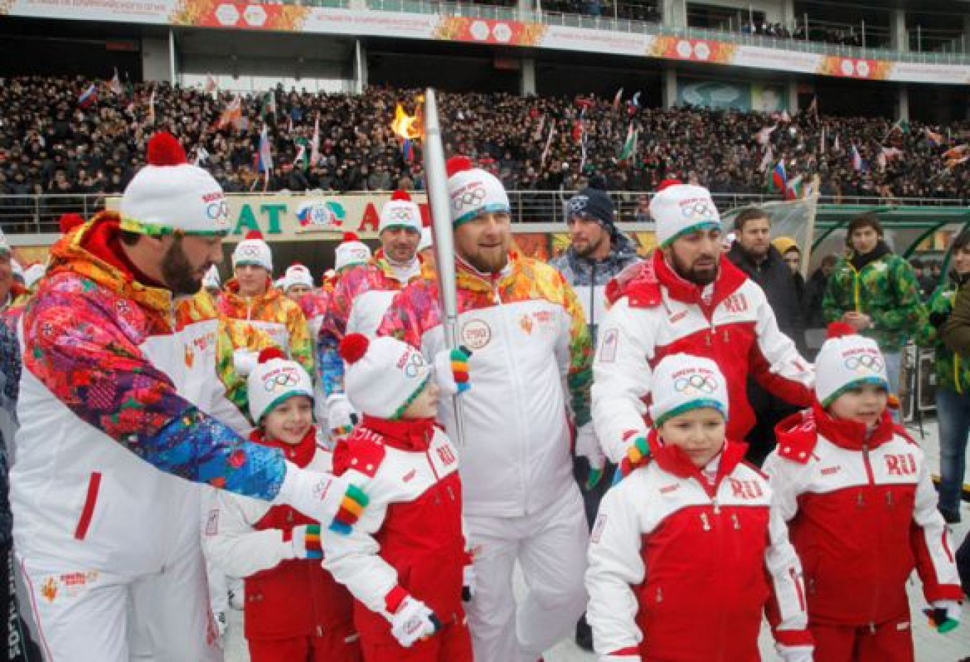 Kadyrov Leads Olympic Torch Relay in Chechnya