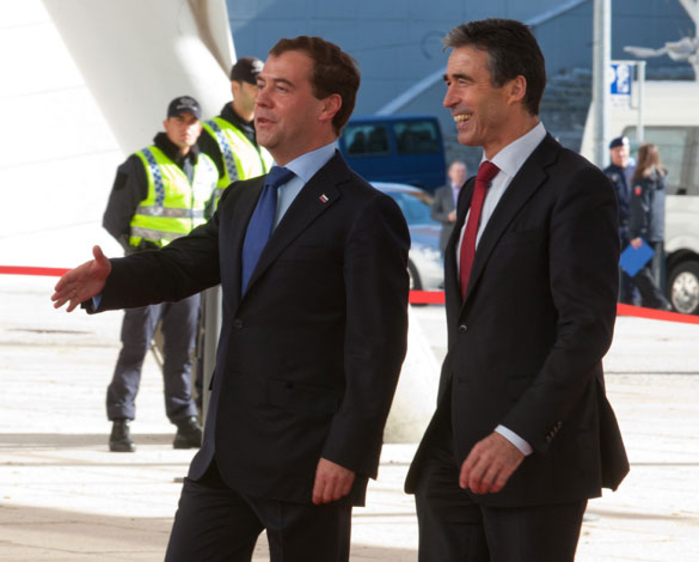 NATO Renews Vow That Missile System Not Aimed at Russia